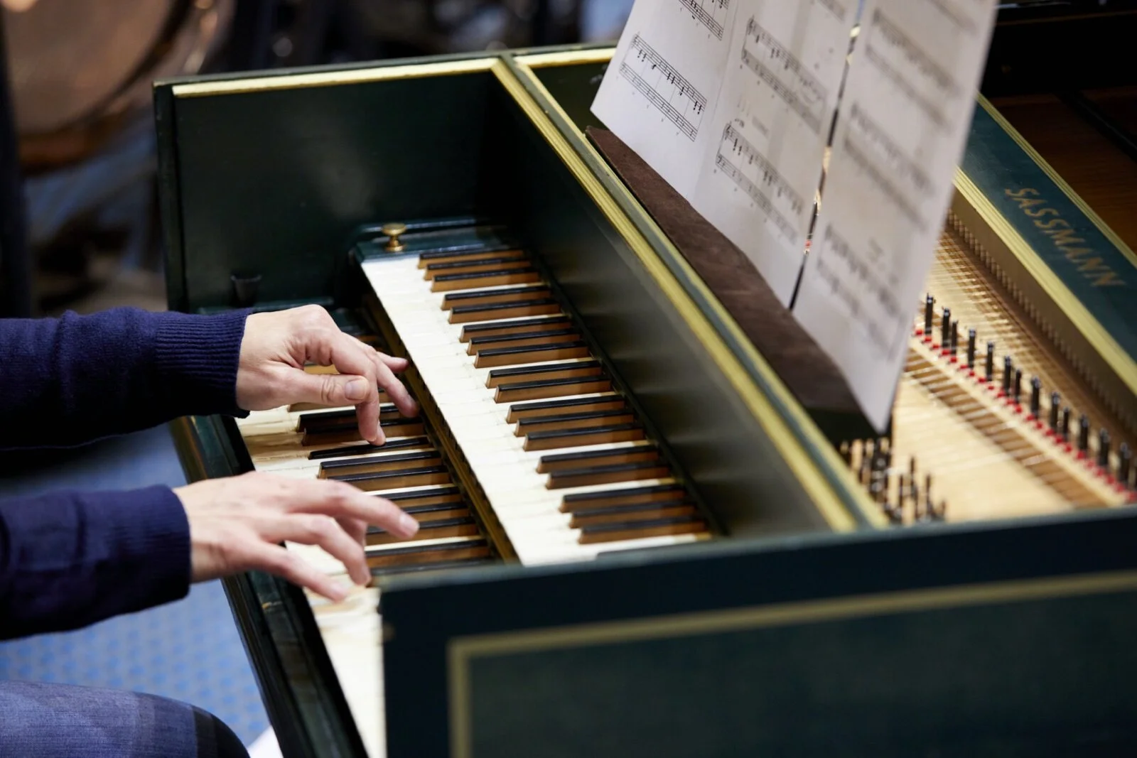 Chi Chi Em Em — Jerome Leroy | Composer