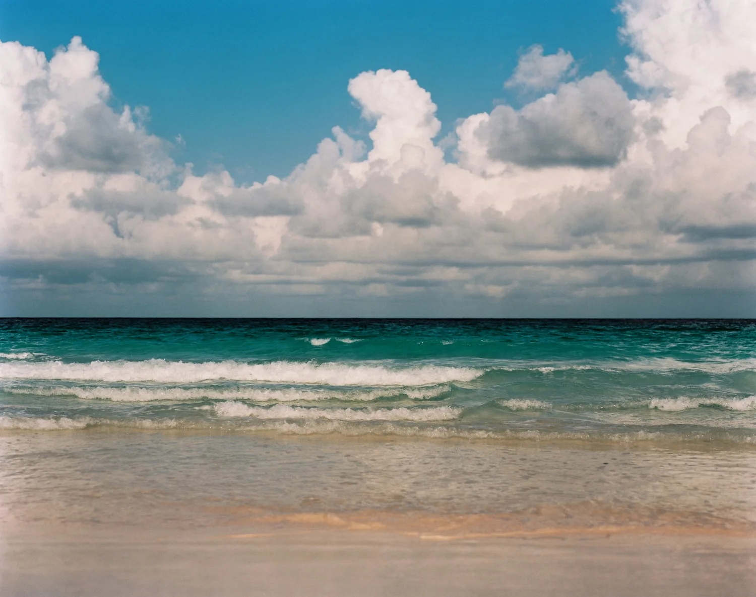 Harbour Island Idyll: A Visit With India Hicks & David Flint Wood — Lonny