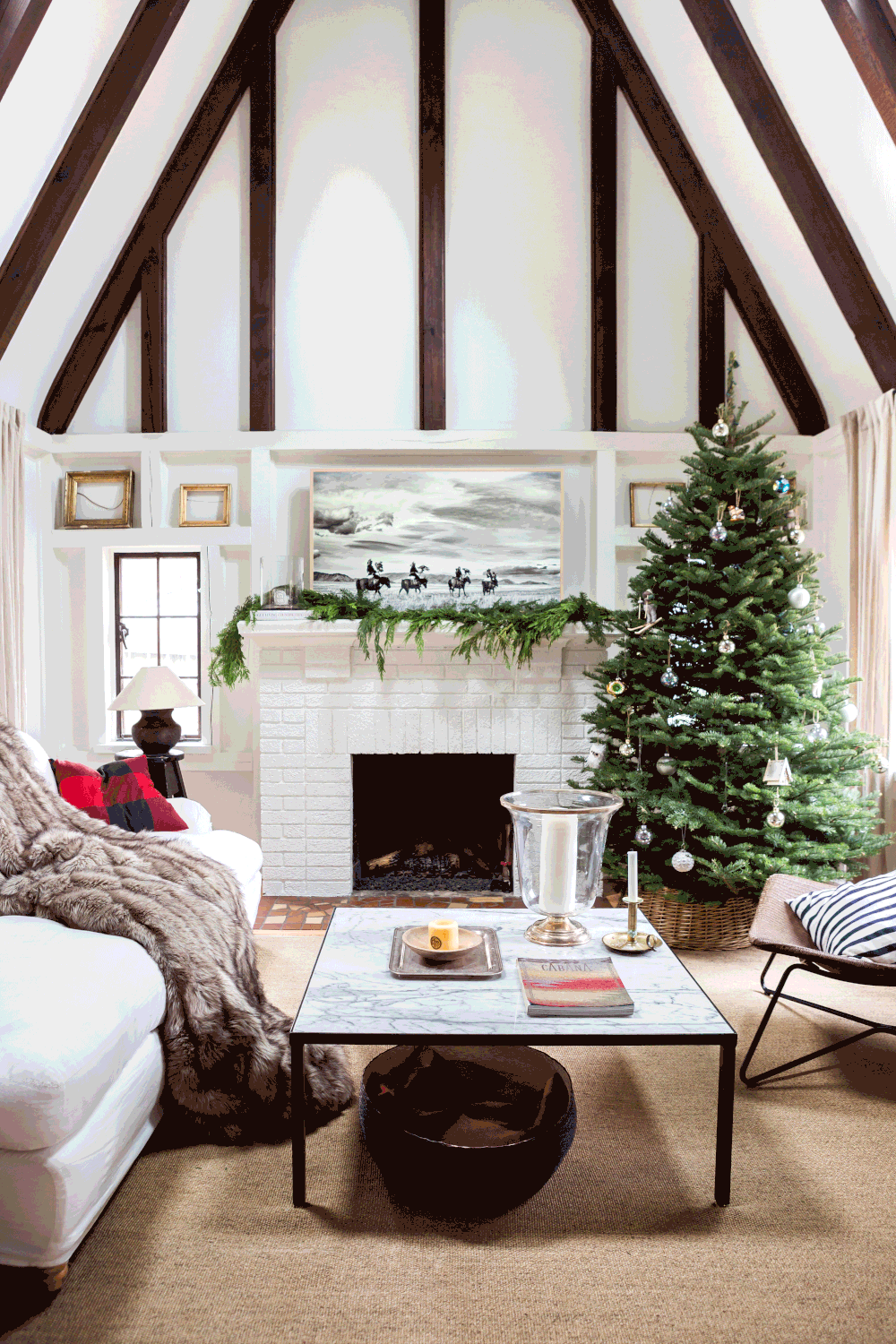 Emily Schoen on Holiday Decorating — Lonny
