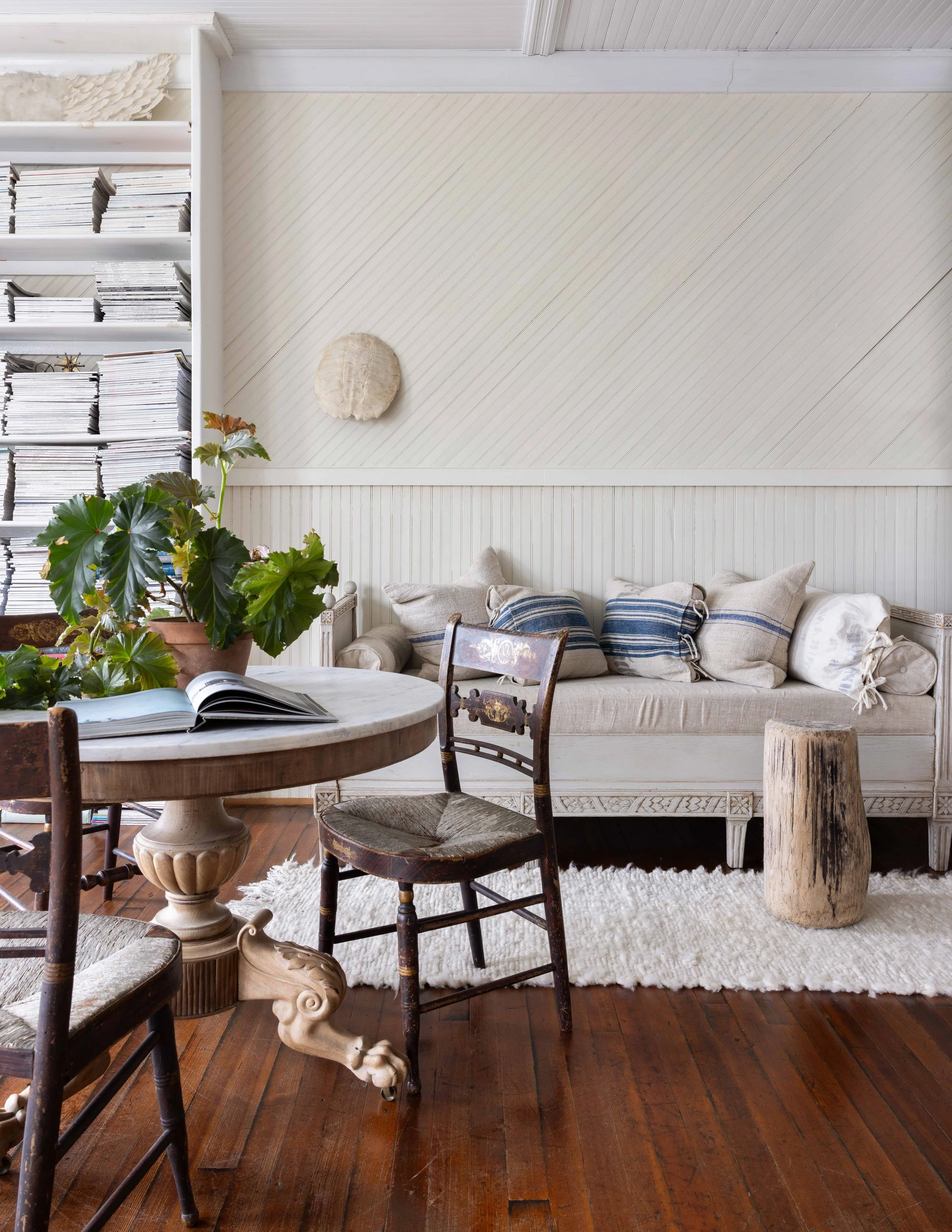Past Perfect: At Home with Red Chair — Lonny