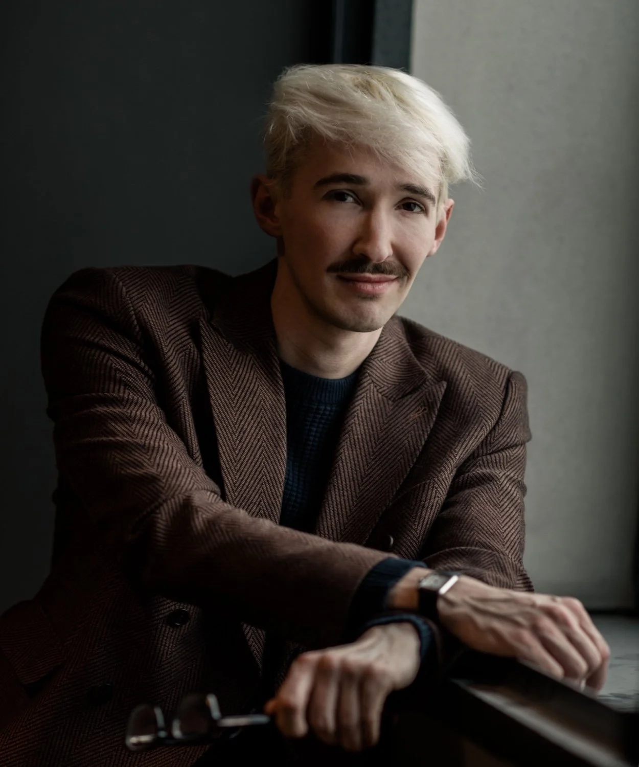 Neil Barry Moss - STAGE DIRECTOR