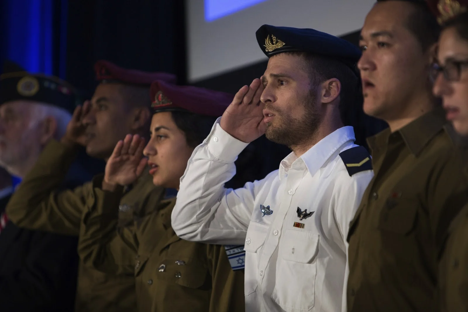 Lior Ofir- Home - LEADERSHIP, DISCIPLINE, EXCELLENCE, EMPOWERMENT