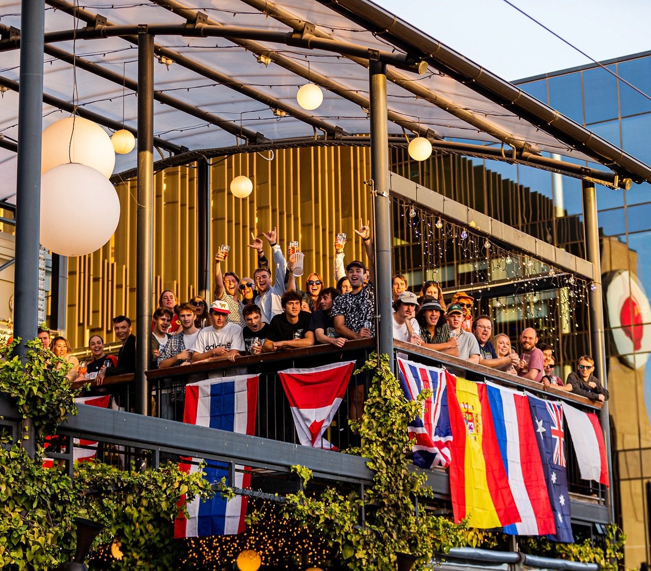 Eat and explore — Avenues Magazine