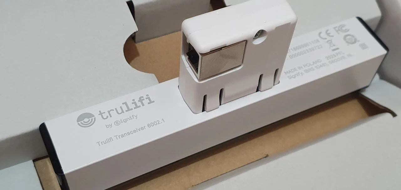 Signify Trulifi 6002.1 Starter Kit System Review By LiFi Tech News — LiFi