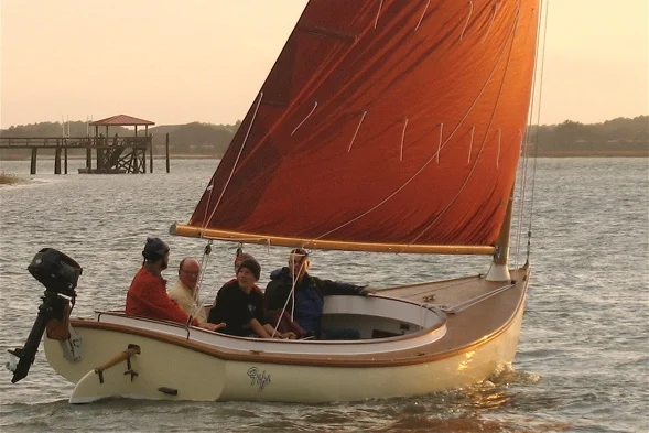 18' Sanderling — Marshall Marine Corporation