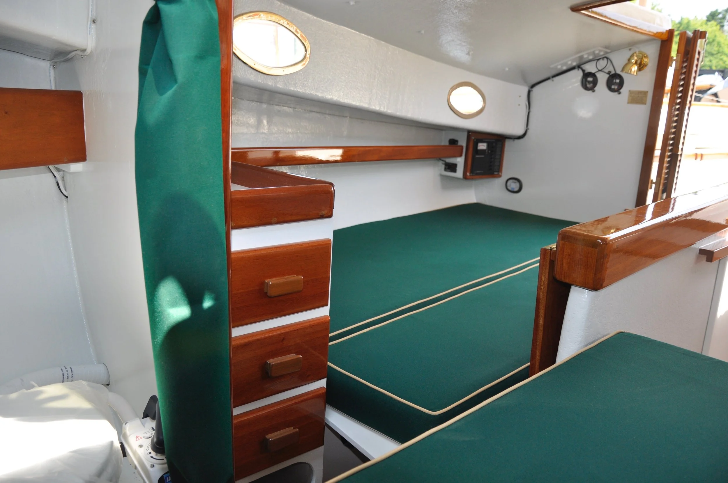 Marshall 22 gallery — Marshall Marine Corporation