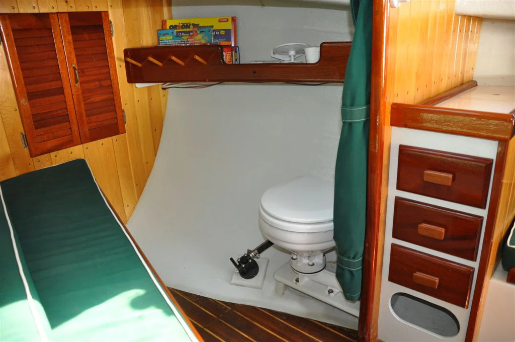 Marshall 22 gallery — Marshall Marine Corporation