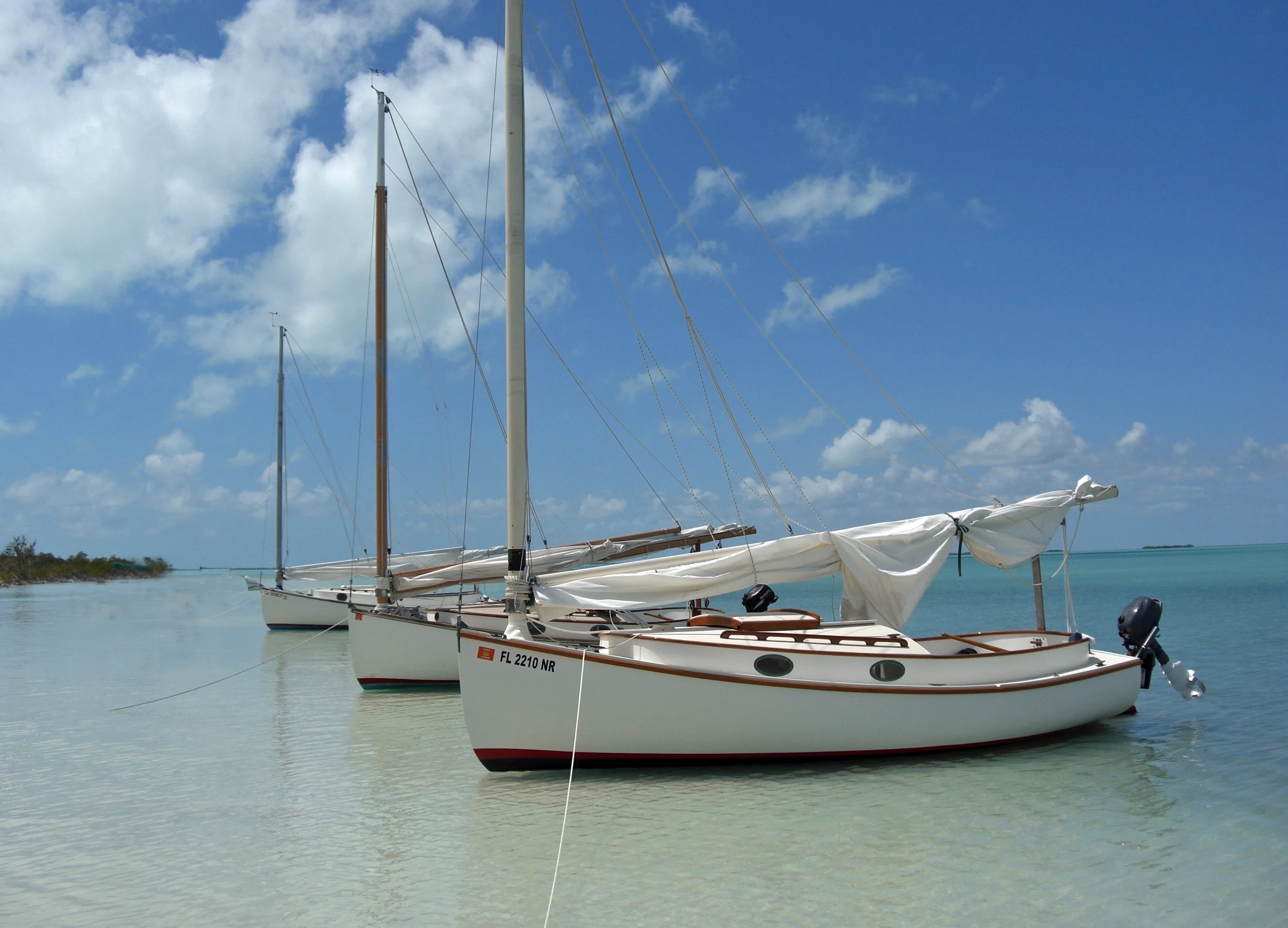 Marshall Sanderling Gallery — Marshall Marine Corporation