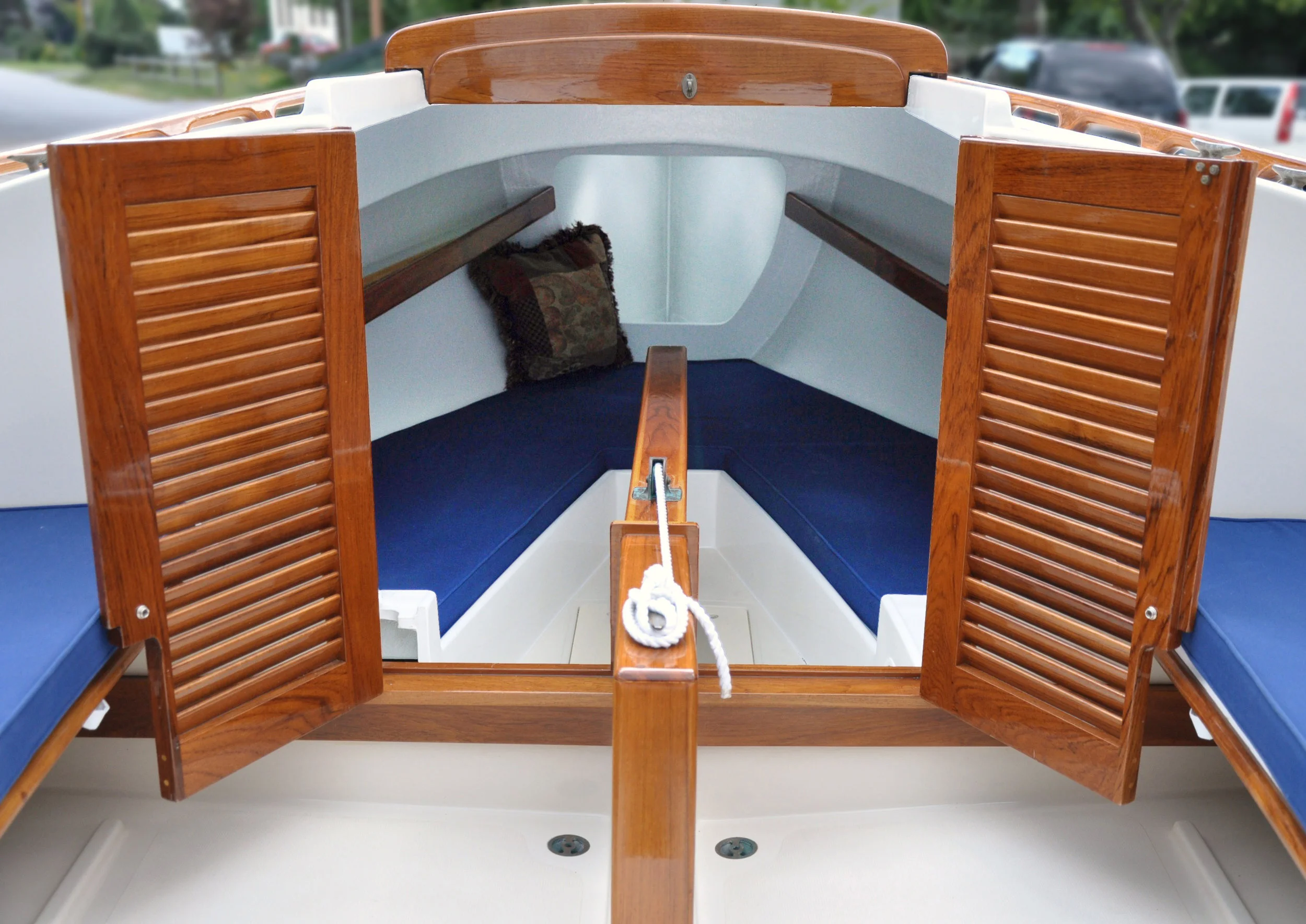 Marshall Sanderling Gallery — Marshall Marine Corporation