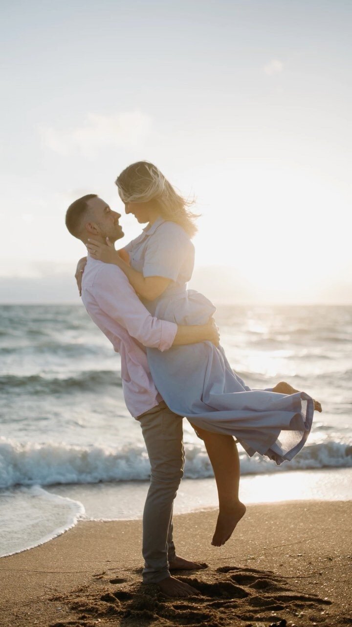 Roxanne & Callum - Beach — Danielle Monique