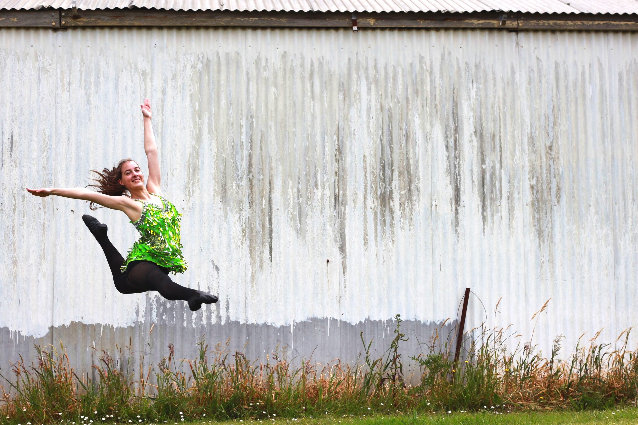 ABOUT SRSOD — Suzie Ryrie School of Dance