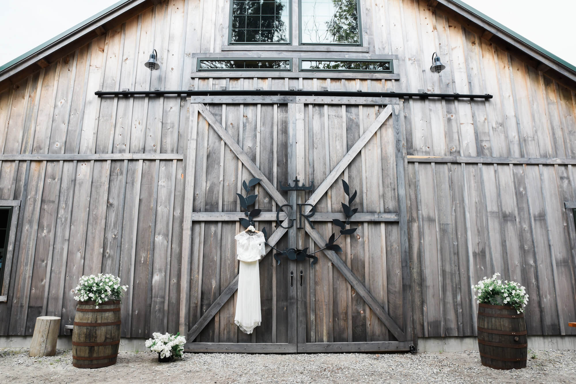 Rustic Chic Barn Wedding at Granite Ridge — Pinch Me Planning - Maine ...
