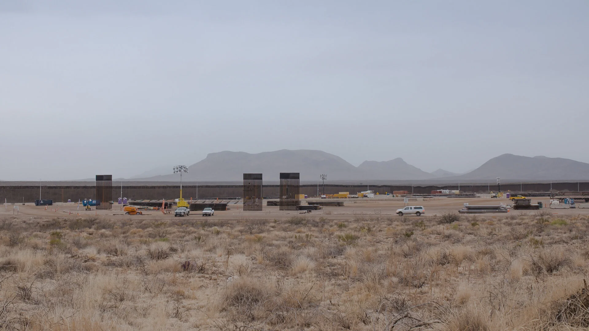 Stonebreakers — Full Spectrum Features