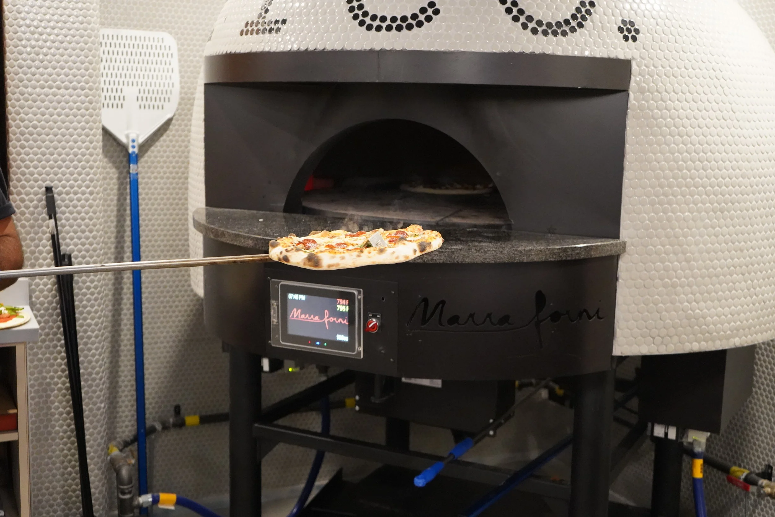 Quick Neapolitan Pizzas at Pi Co. — good food toronto