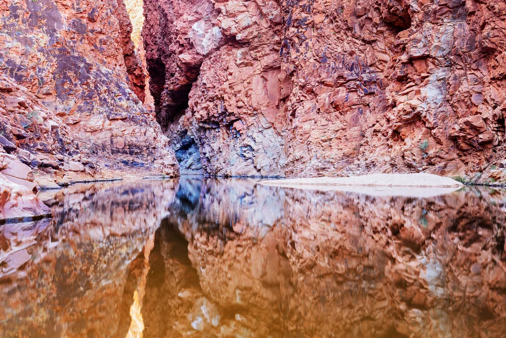 Larapinta Trail - Day 15 - Hilltop Lookout to Redbank Gorge — Louise ...