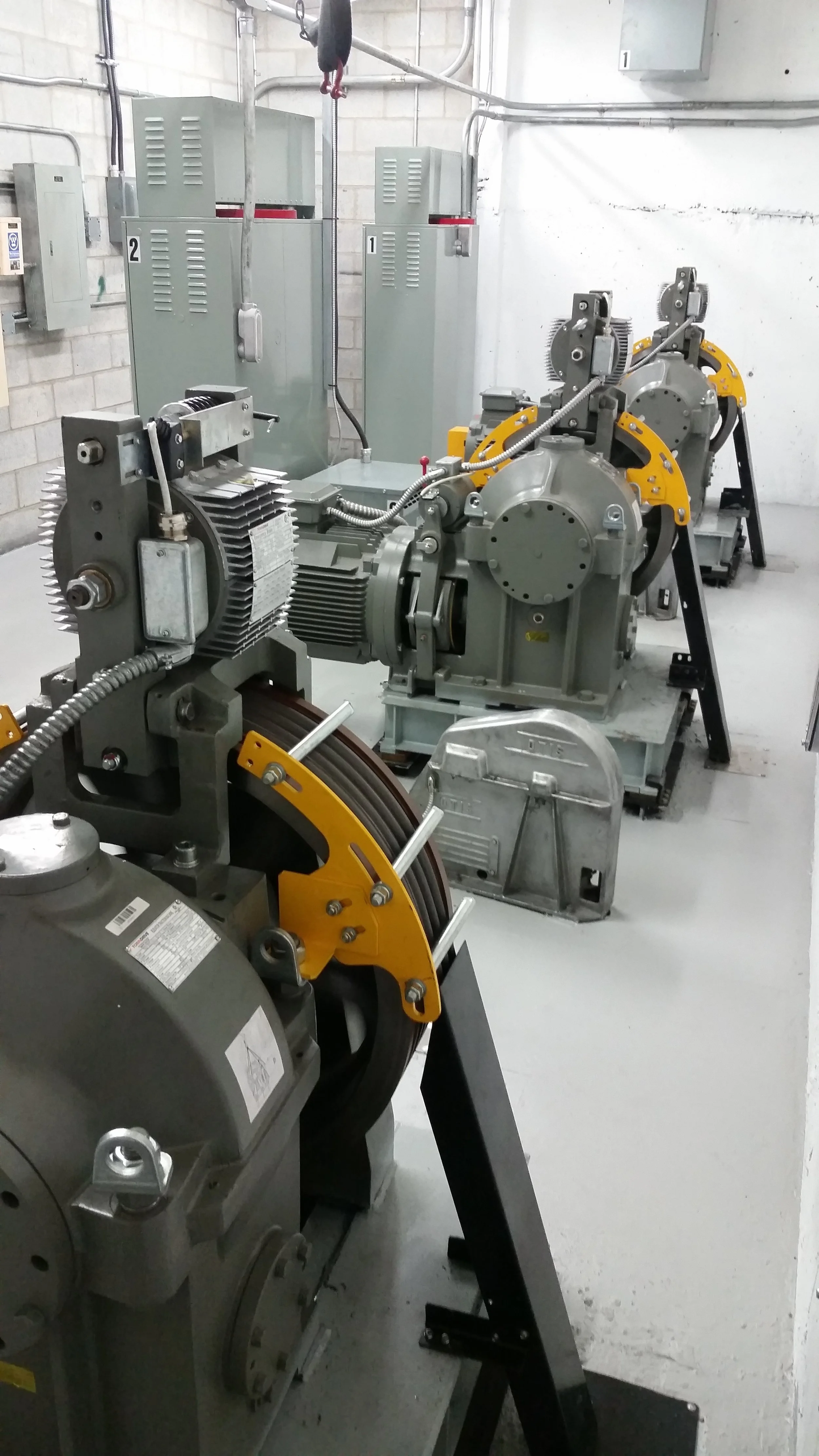 Elevators — Oakmont Elevator