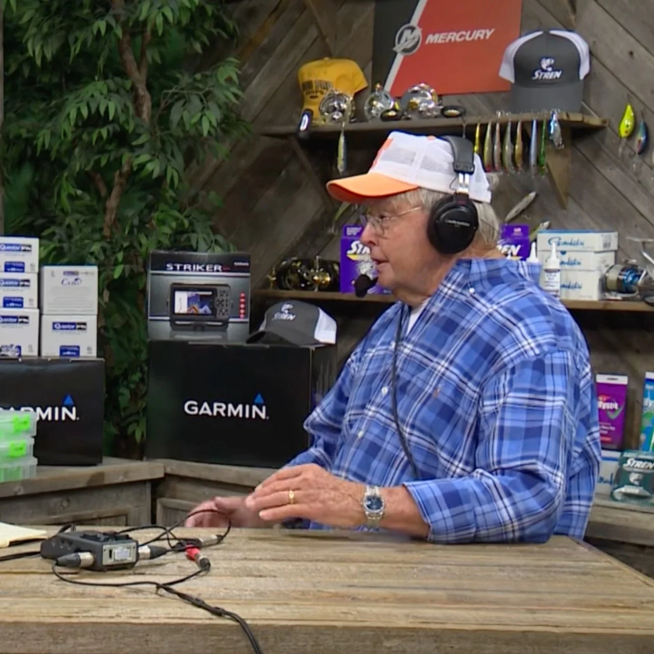 Tom Rowland Podcast | Fishing Hunting Fitness Leadership Podcast