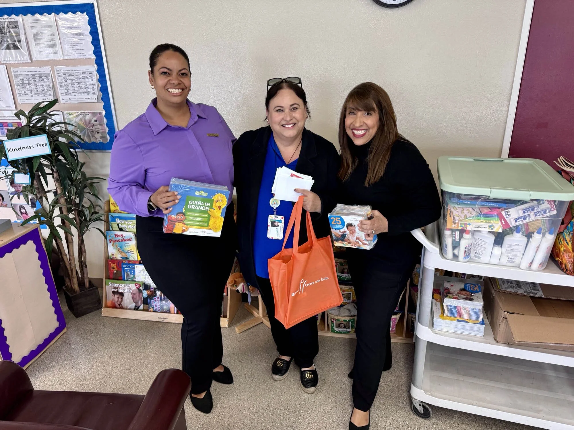 PNC Bank Visits San Ysidro Head Start Center — Episcopal Community Services