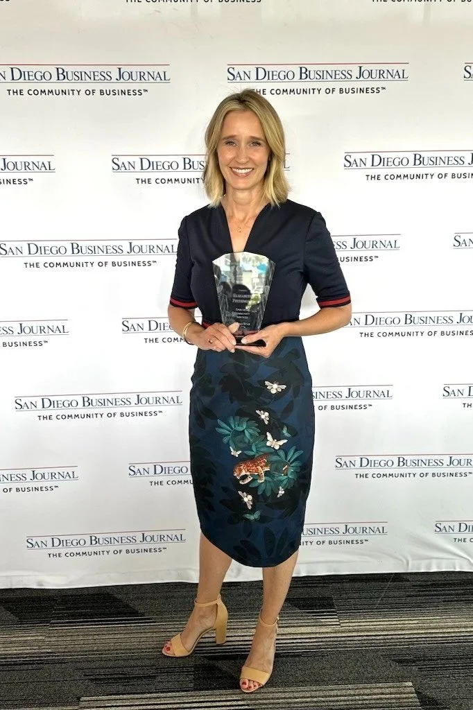 Elizabeth Fitzsimons Receives CEO of the Year Award — Episcopal ...