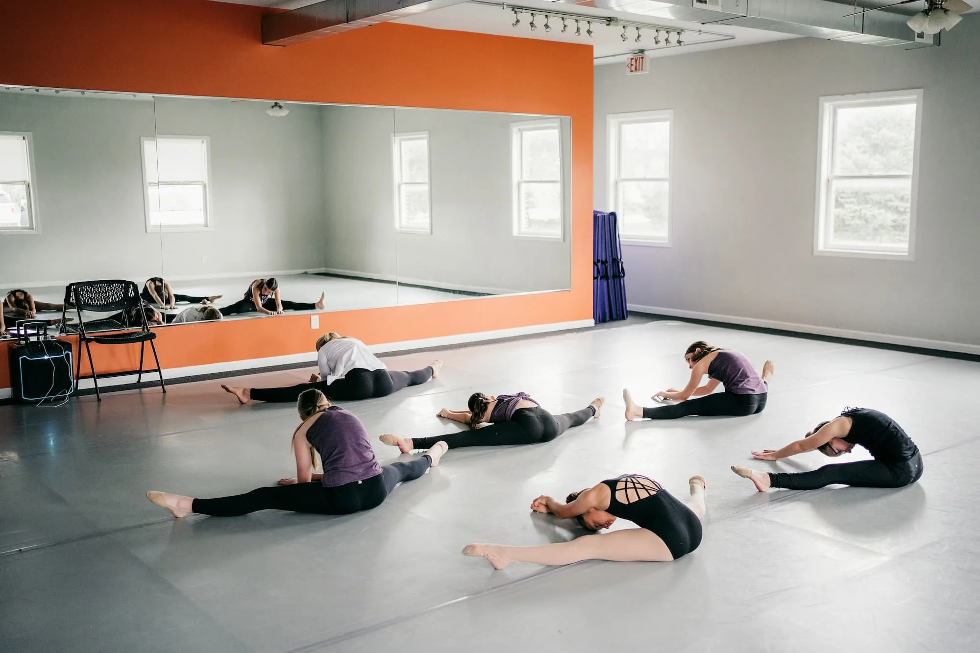 Luminous Dance Force