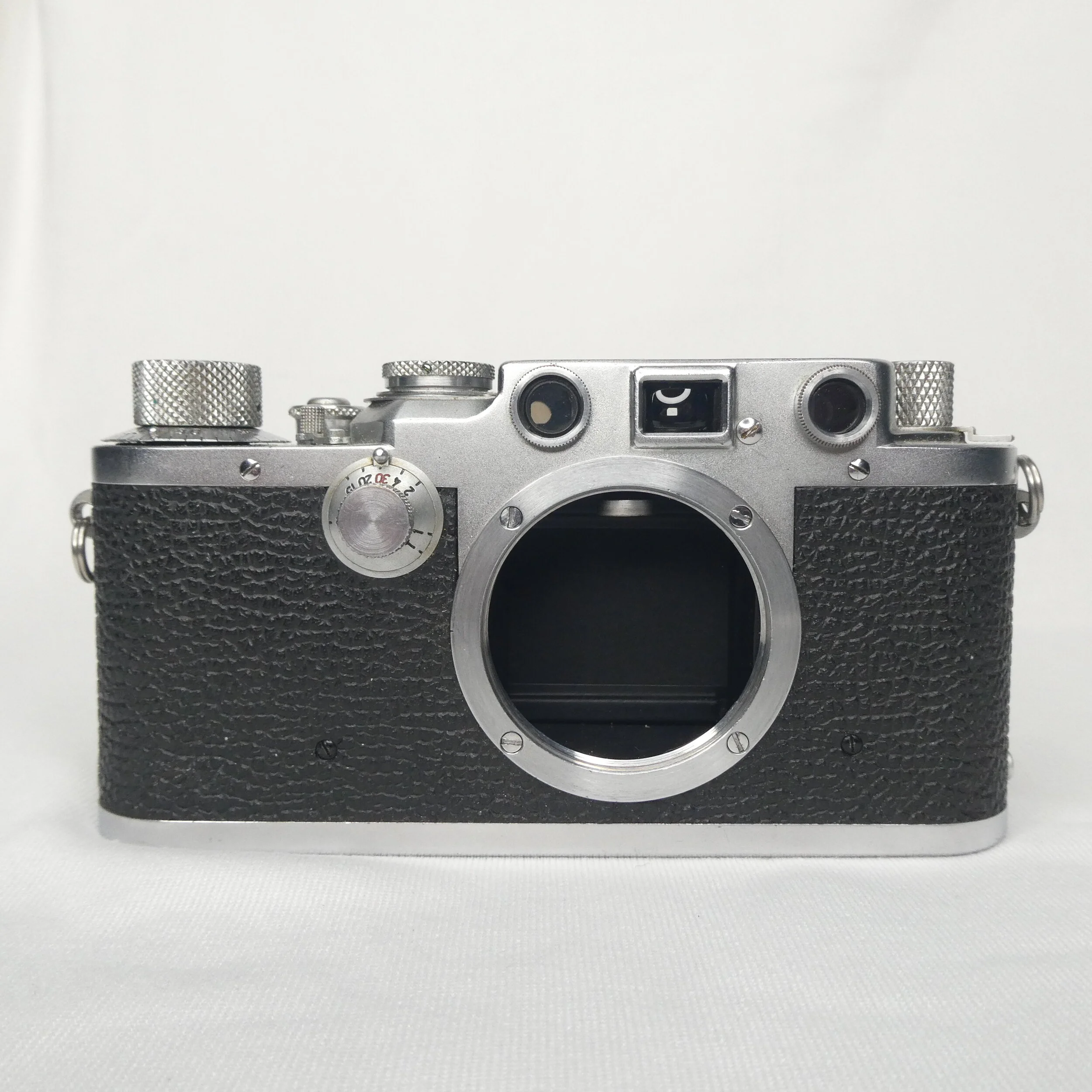 Leica iii serial numbers for black enamel bodies - foreversenturin