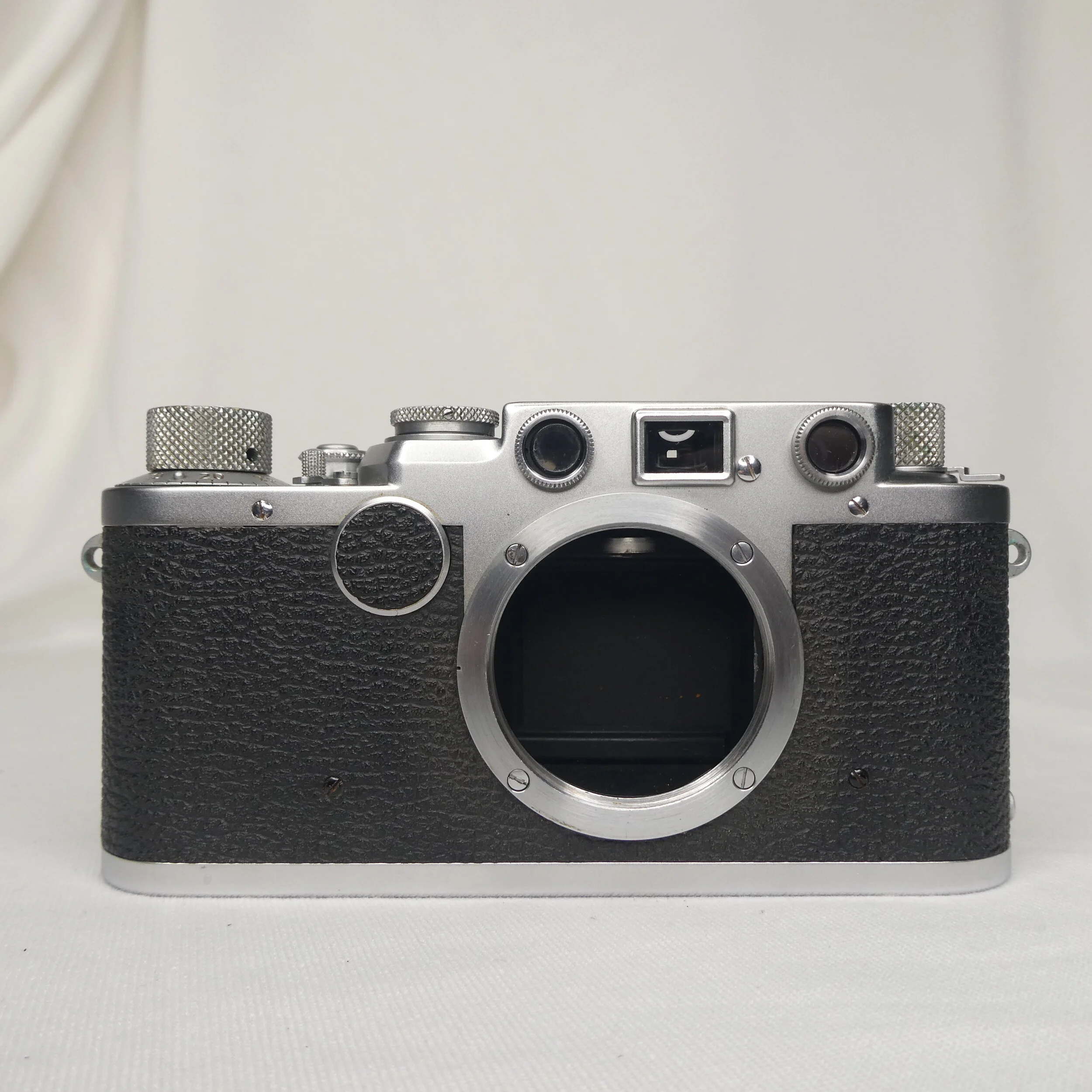 Leica — Camera Center