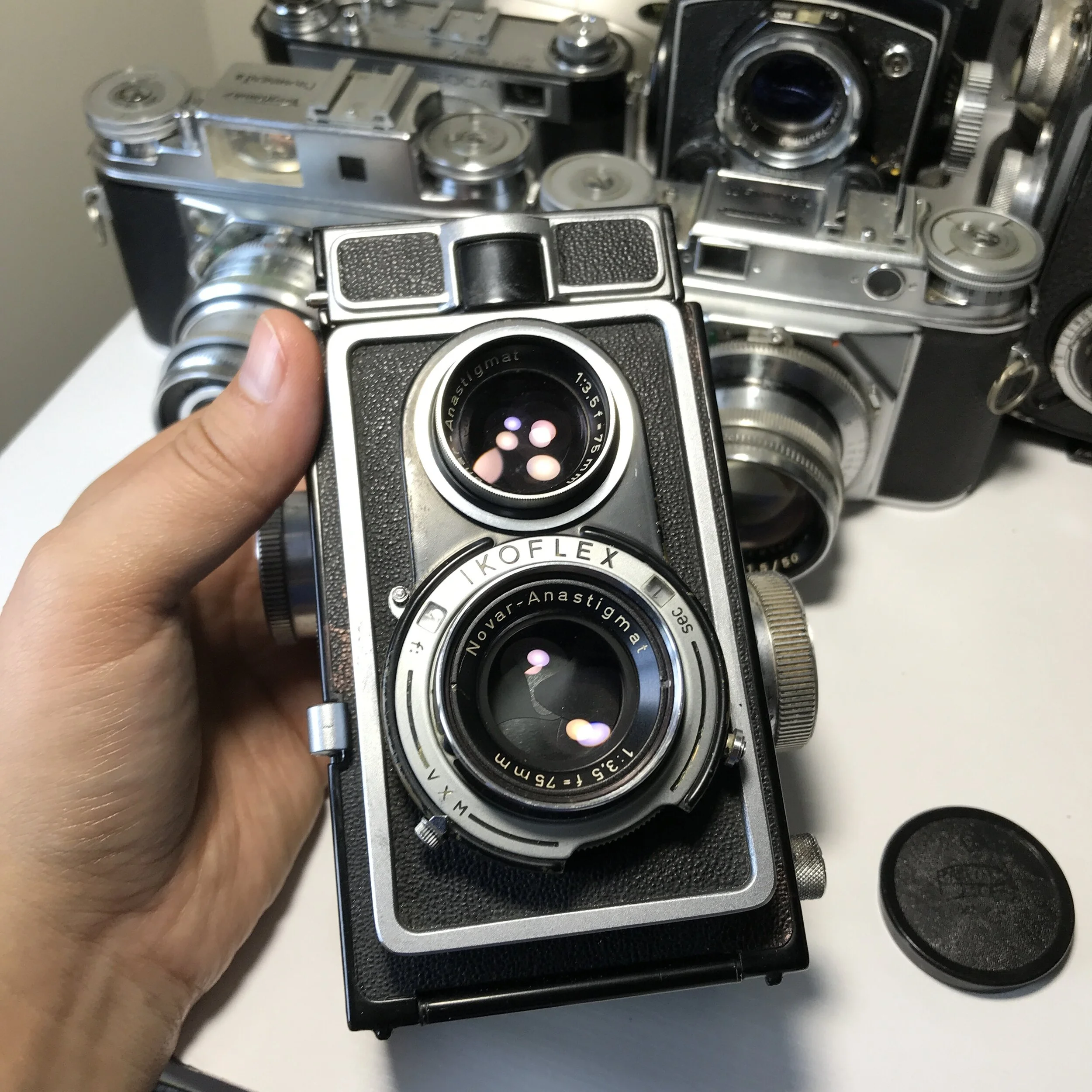 Zeiss ikon — Camera Center