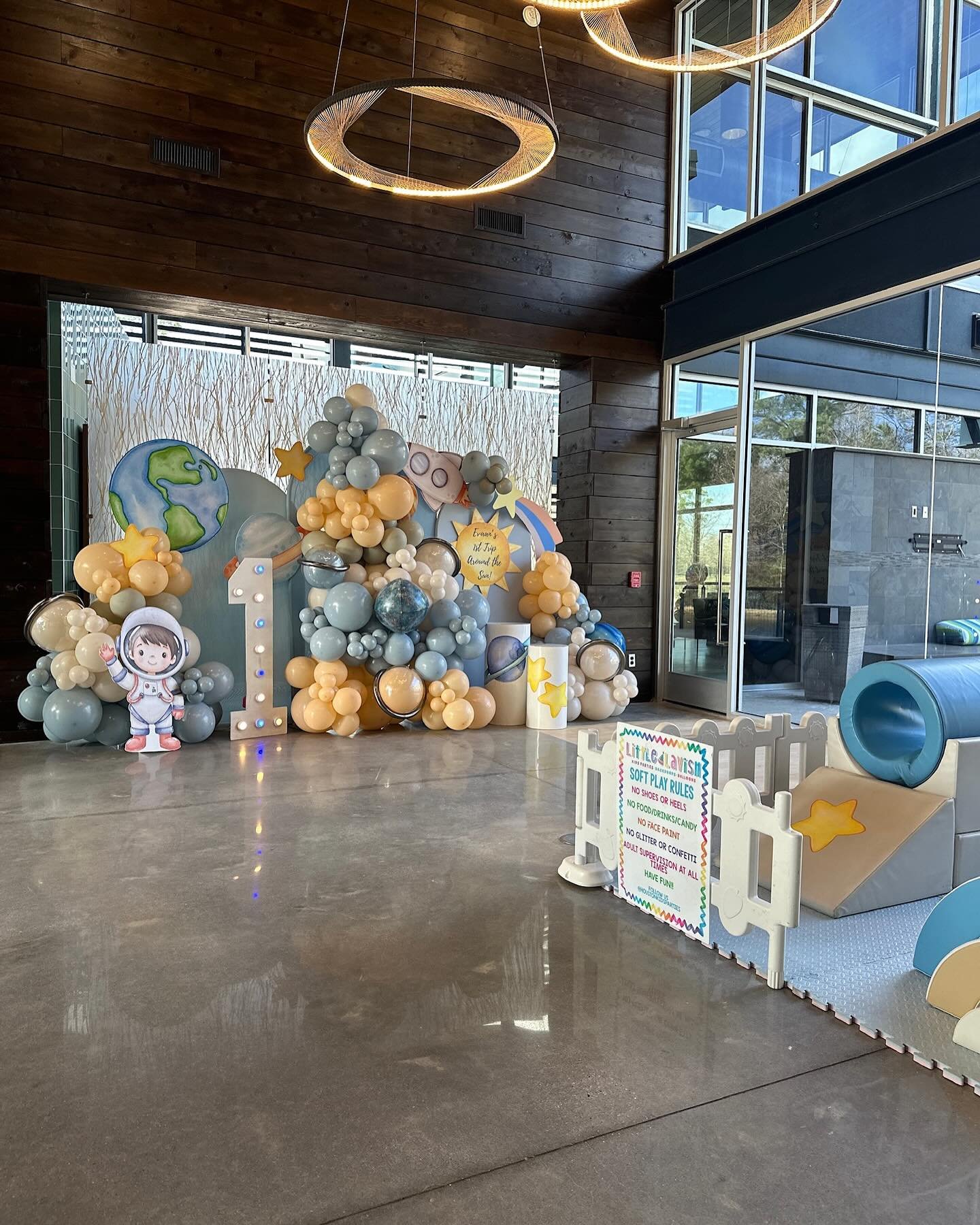Houston Balloon Decor & Backdrop Rentals | Custom Garlands — Little ...