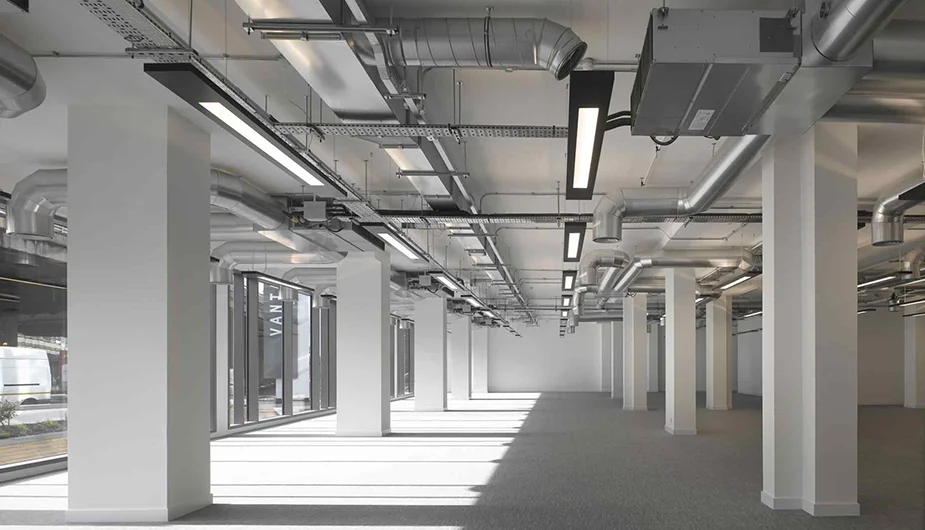 Exposed Ceiling Industrial Design Office Exposed Services In The Relay