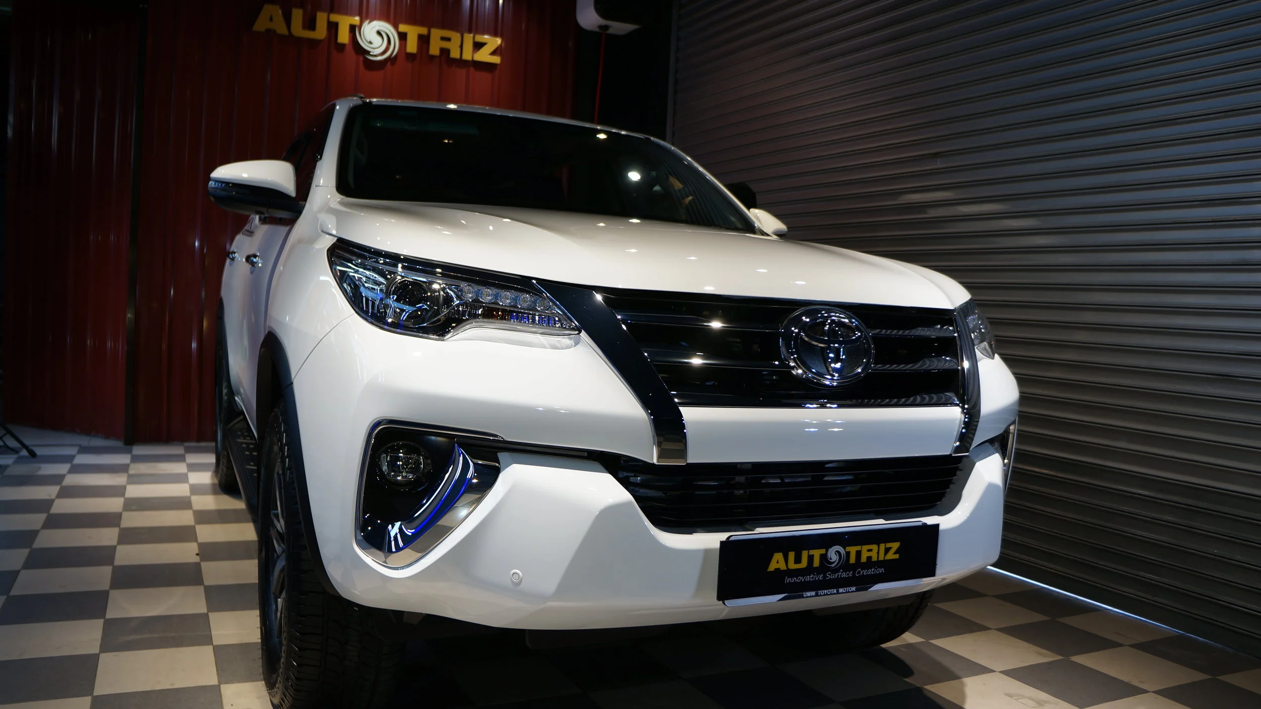 AUTOTRIZ North America—Ceramic Coatings that out-perform the competition