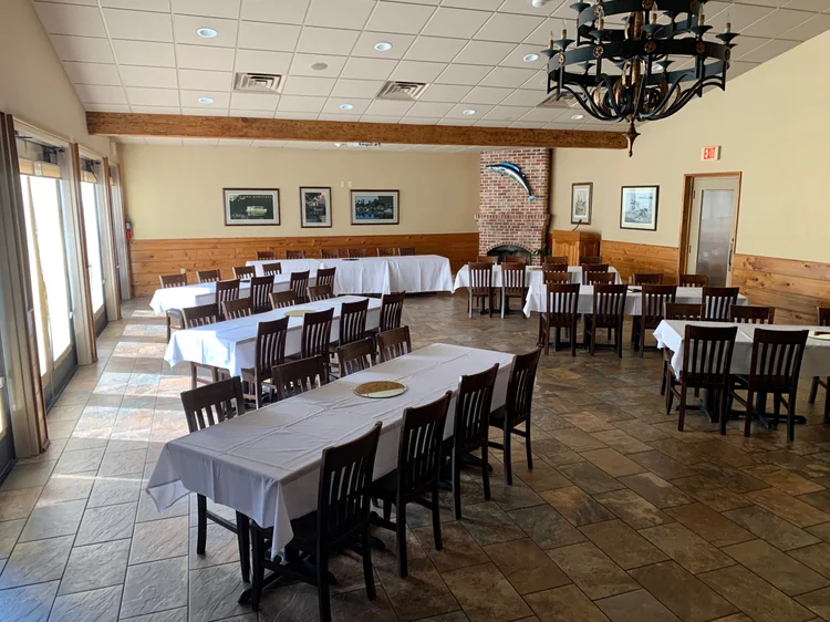 Baton Rouge — Mike Andersons Restaurant