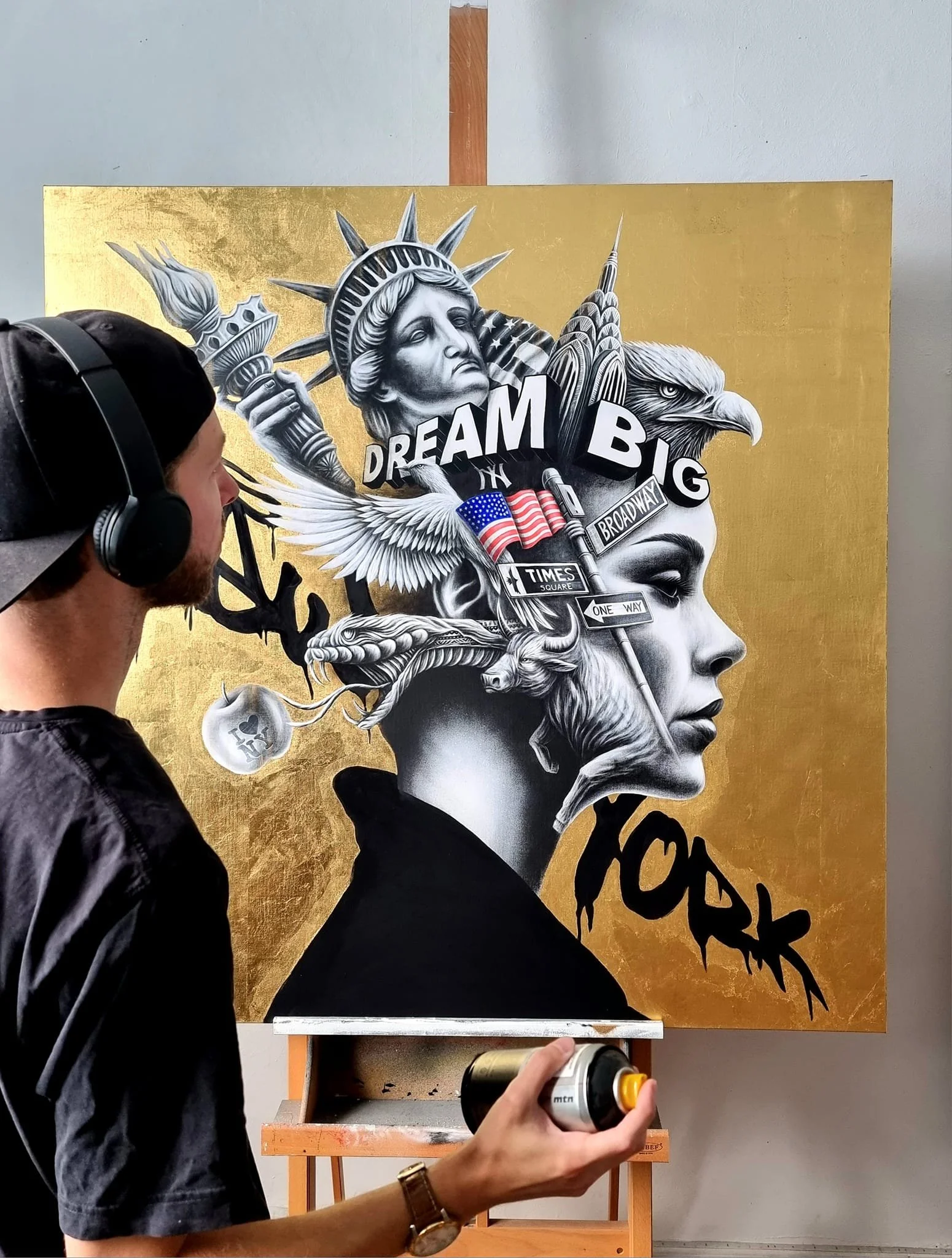 NOIR artist Paintings