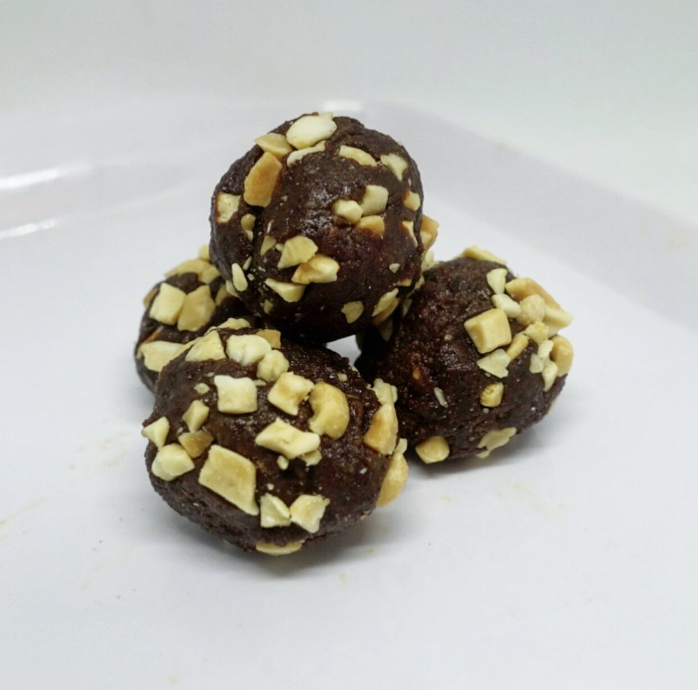 FERRERO ROCHER BALLS — Fit For Life Health & Fitness