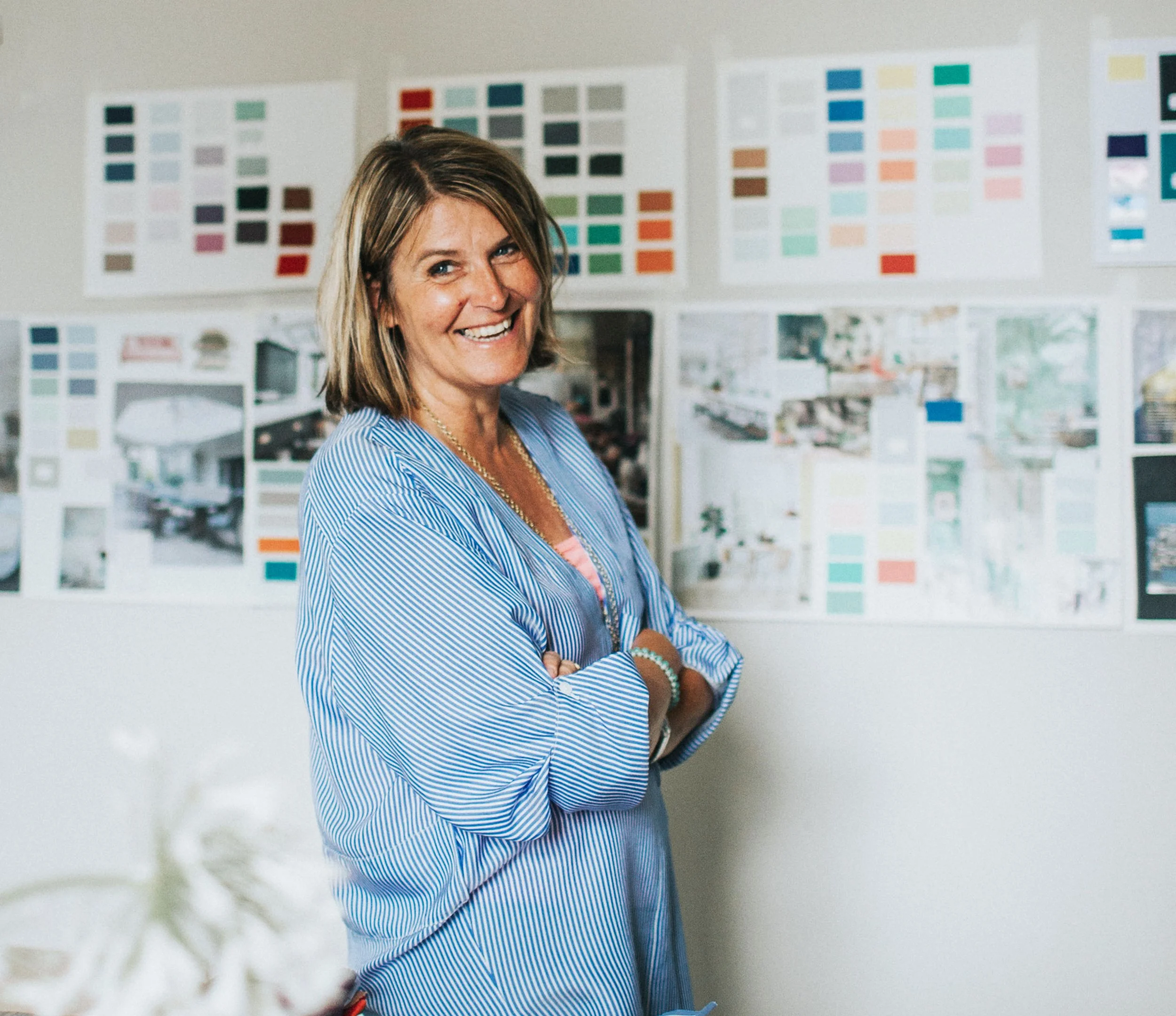 about — andrea curtis