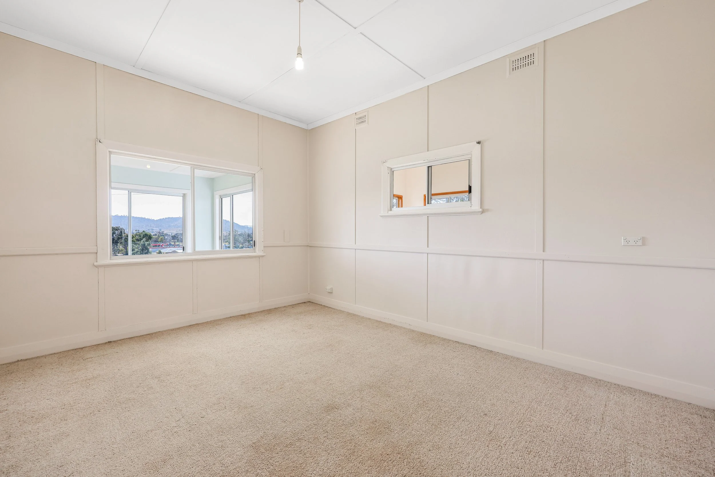 10 RAILWAY ST DETAILS — Purtle Plevey