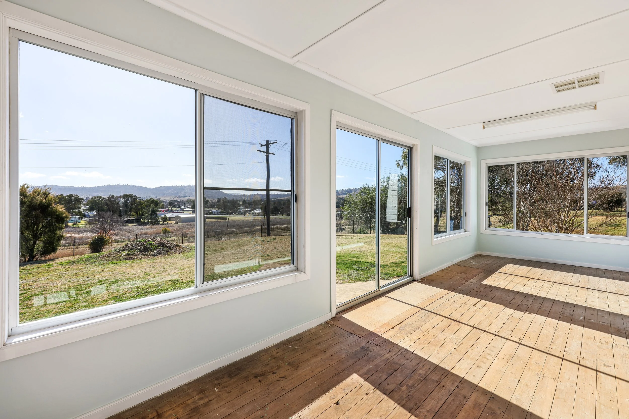 10 RAILWAY ST DETAILS — Purtle Plevey