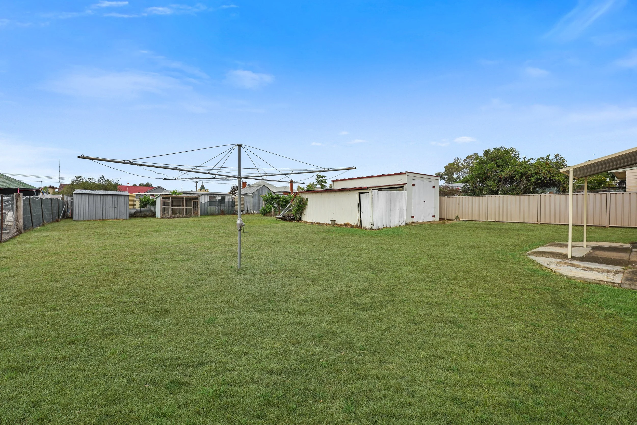 5 LOCKREY DETAILS — Purtle Plevey