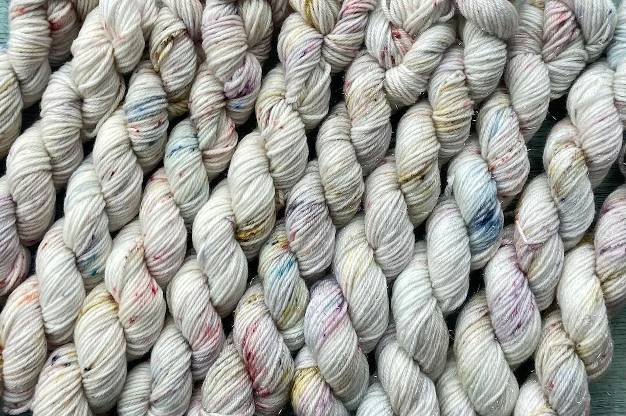 The Vacationer "RIVIERA" Yarn Kit with free pattern — Madrigal Yarns