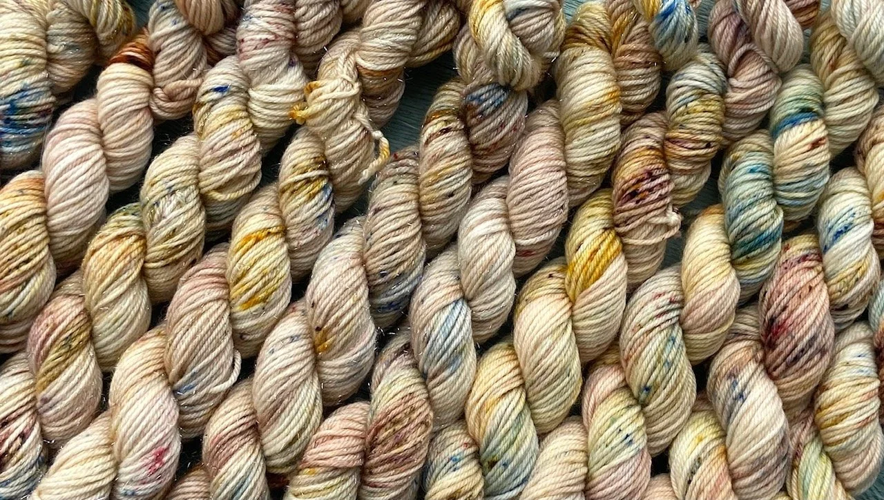 The Vacationer "RIVIERA" Yarn Kit with free pattern — Madrigal Yarns