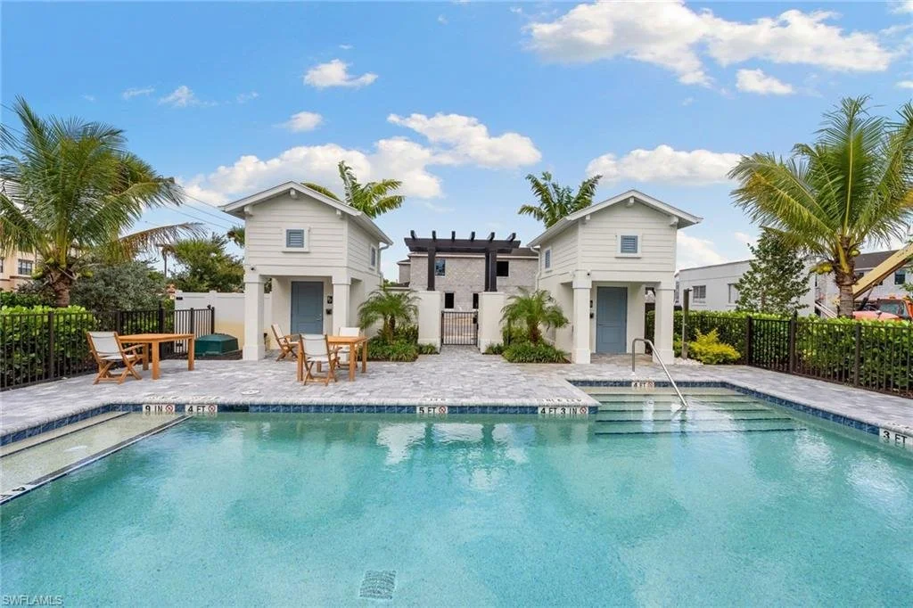 Hamilton Place - North Naples Real Estate - Livingston Road Townhomes ...
