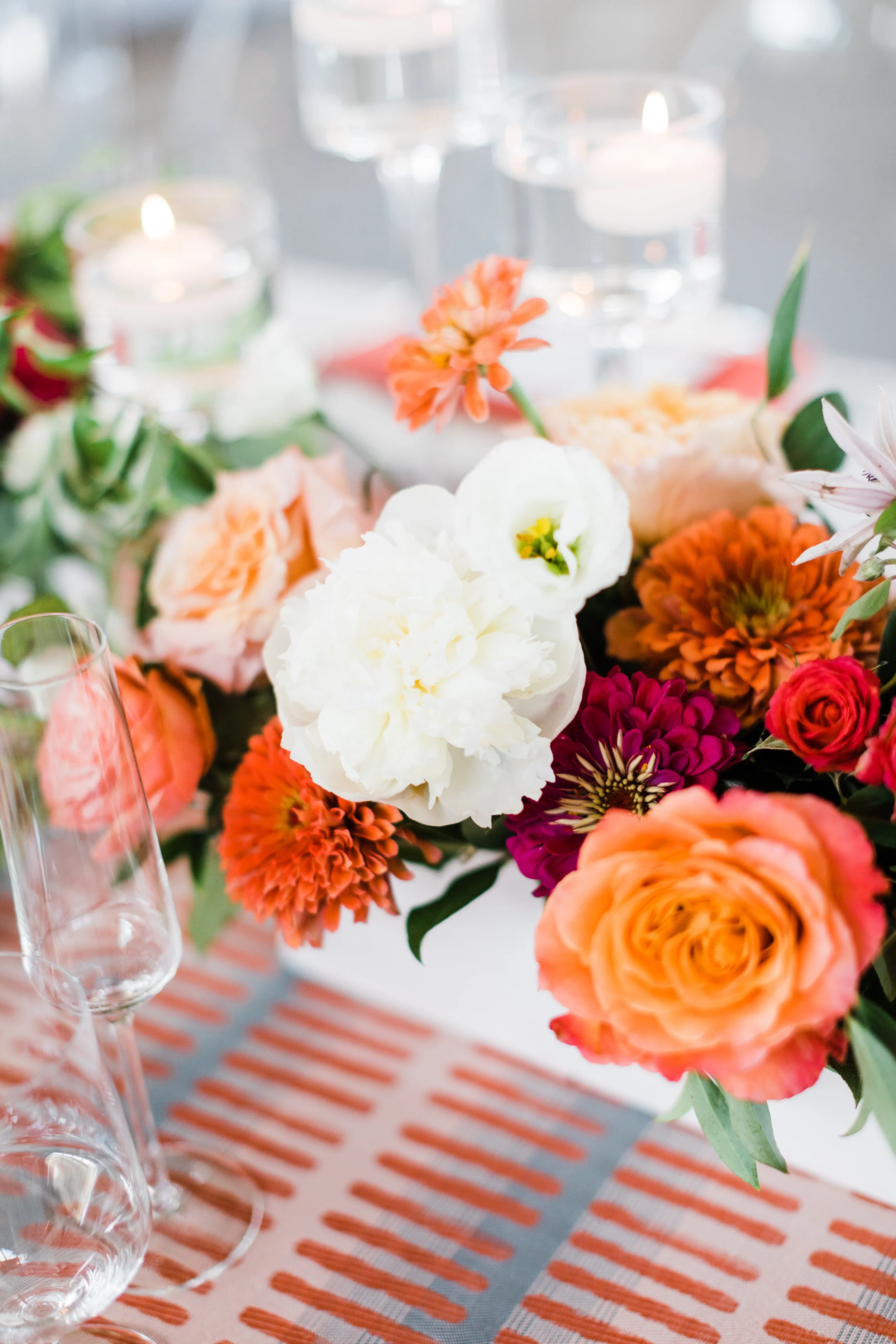 Rich Summer Colors at The Abbott — Good Earth Floral Design Studio