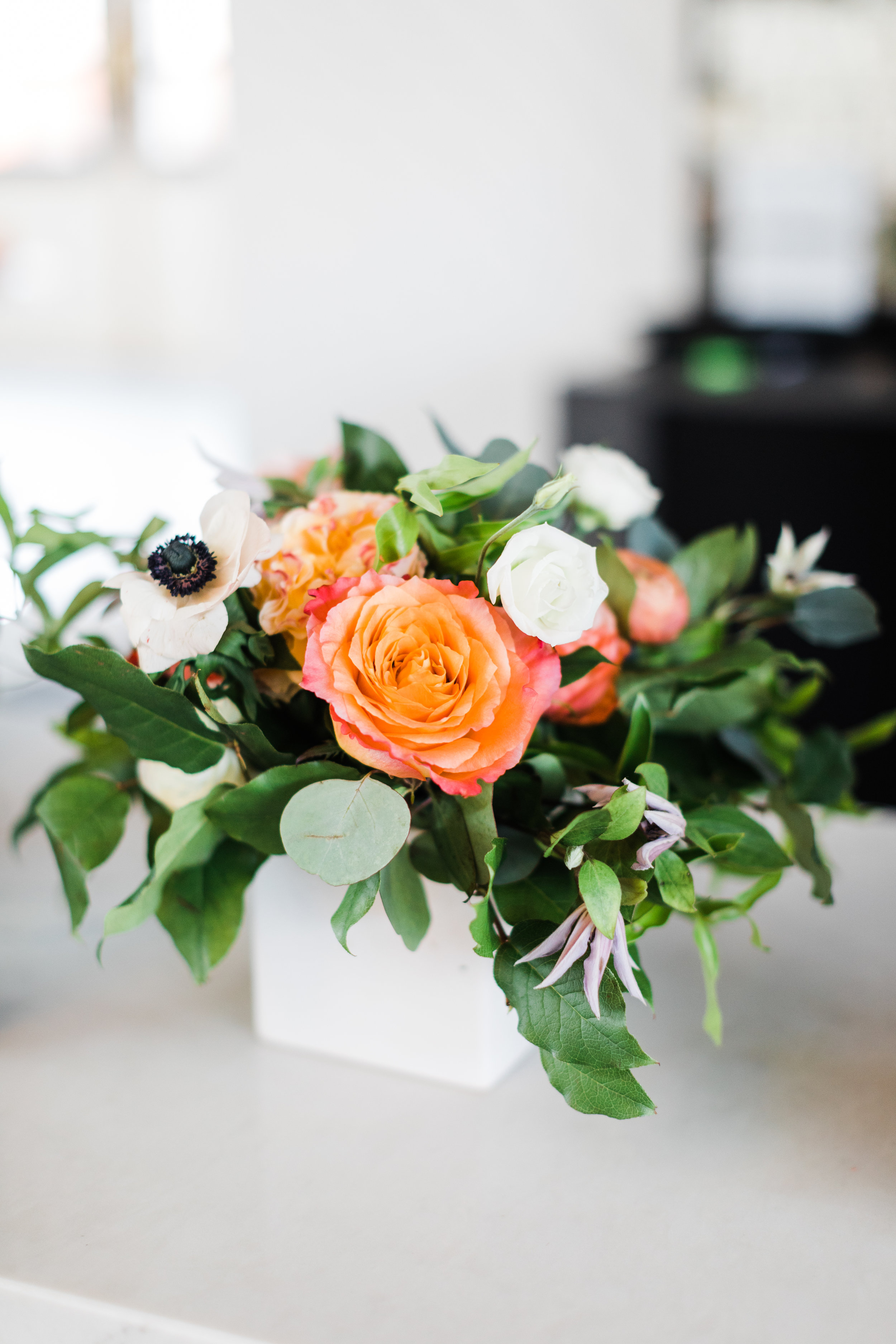 Rich Summer Colors at The Abbott — Good Earth Floral Design Studio