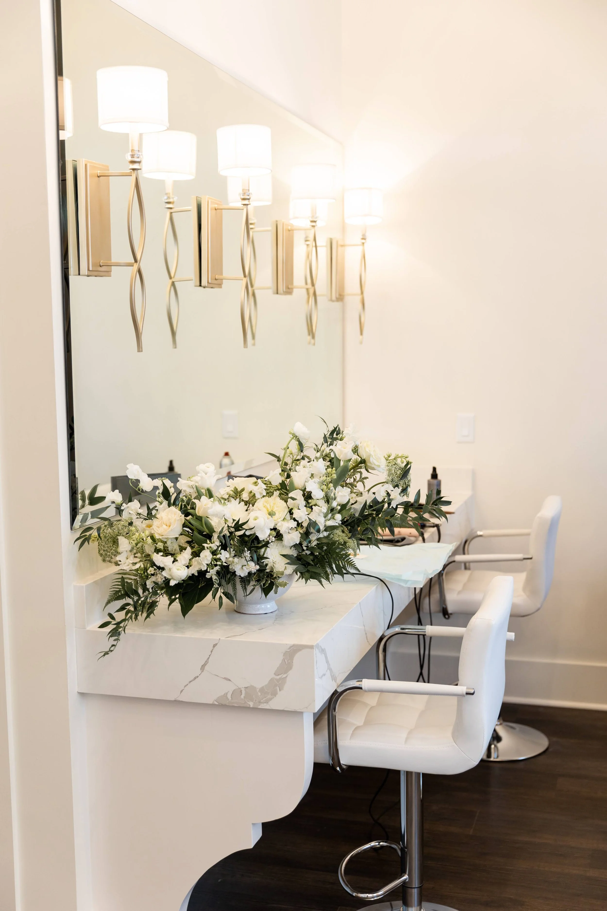 White Iron Ridge — Good Earth Floral Design Studio