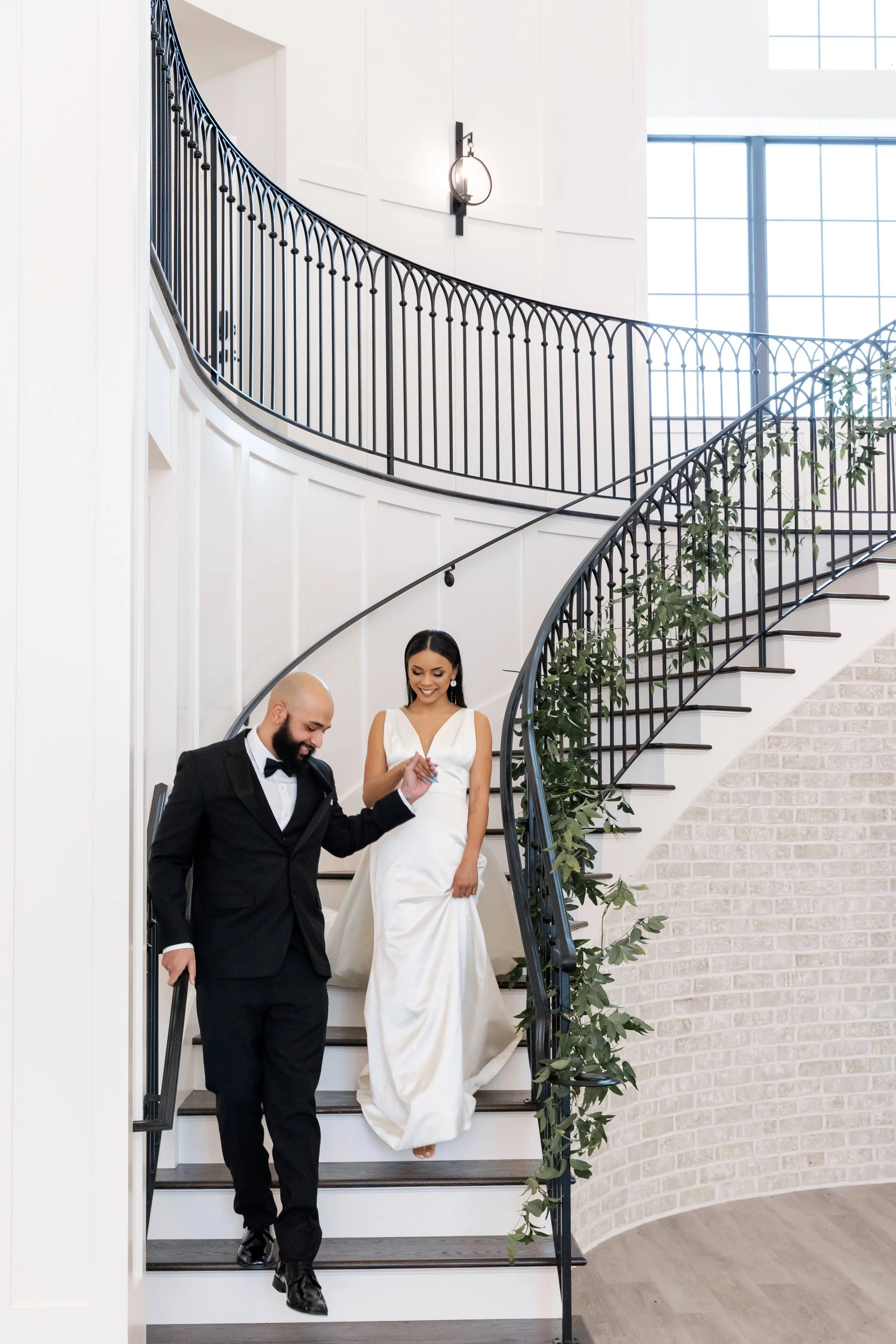 White Iron Ridge — Good Earth Floral Design Studio