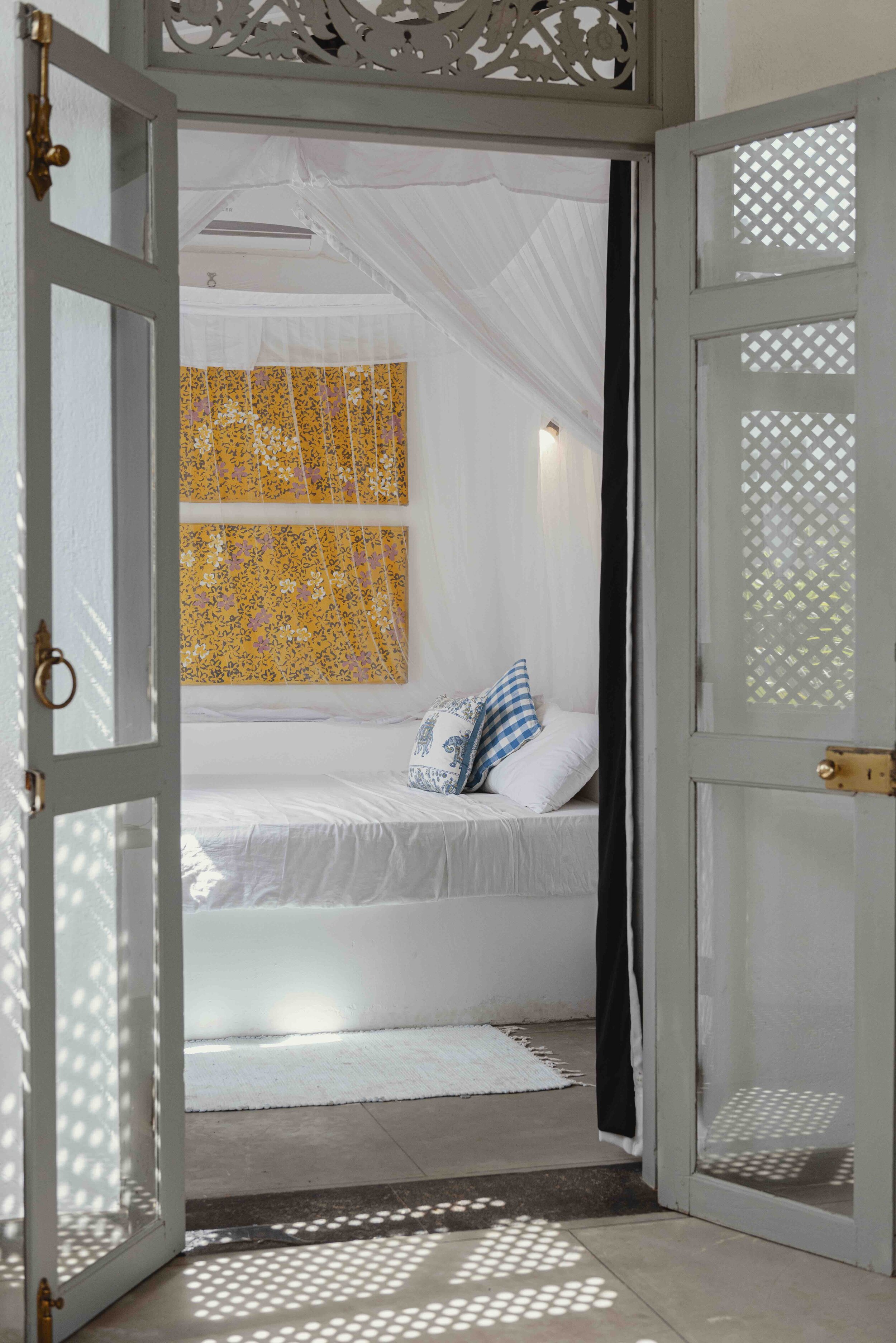 Bellini Blue — GOOD SPIRIT CO