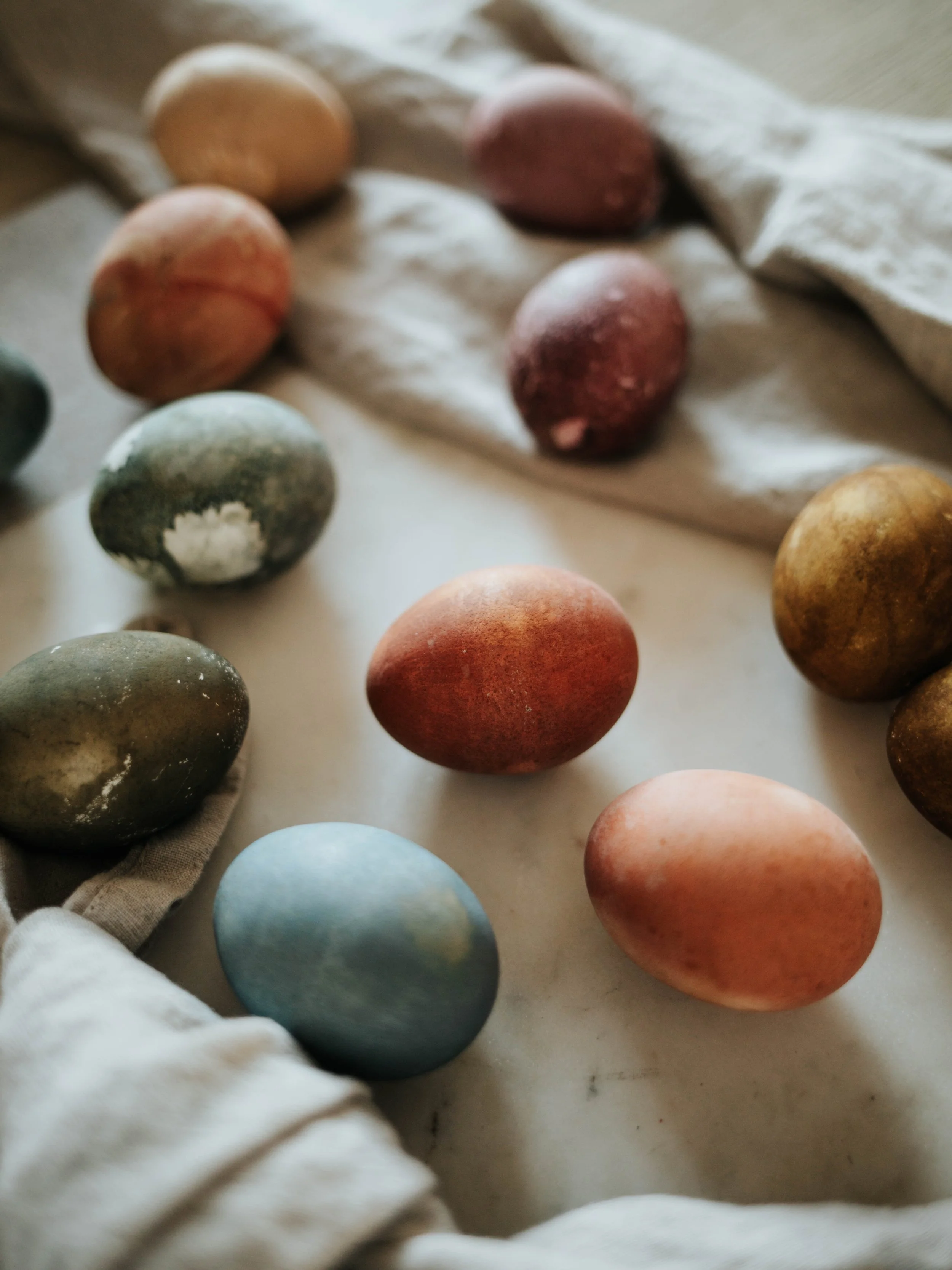 Naturally Dyed Easter Eggs - GATHER & GROW