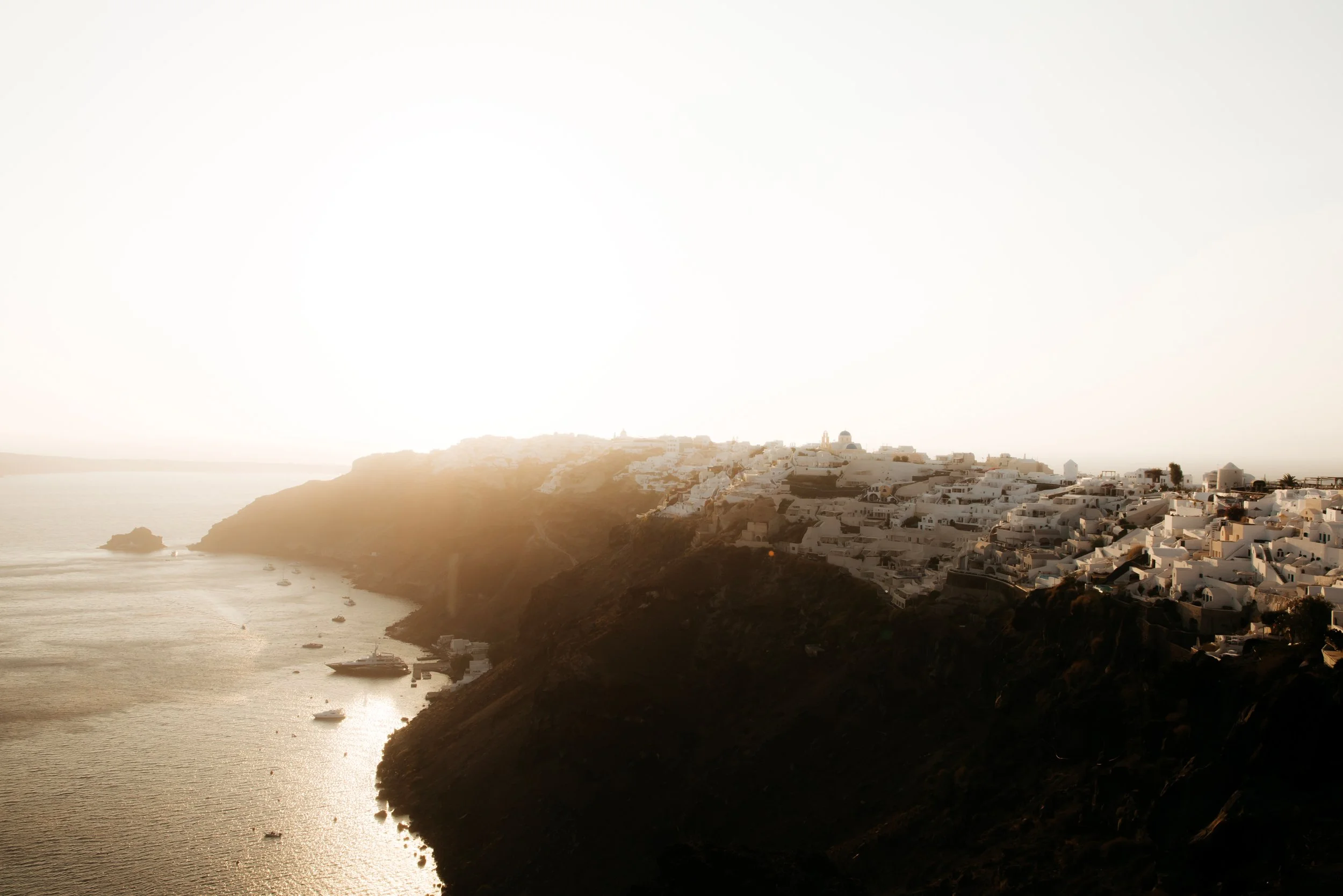A Guide to Oia: Santorini's Most Famous cliffside Village — the weithouse