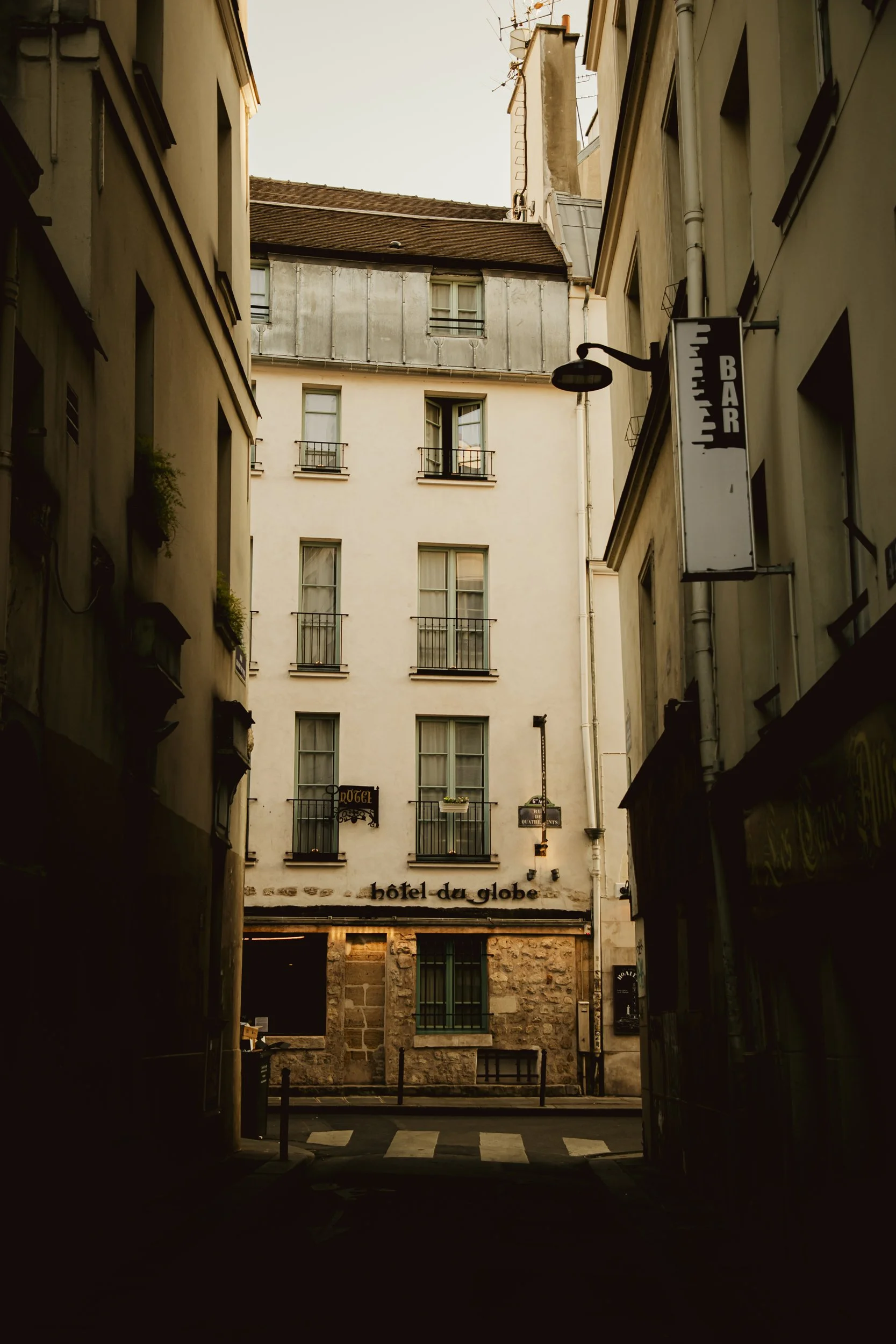 The Paris 6th Arrondissement Travel Guide — the weithouse