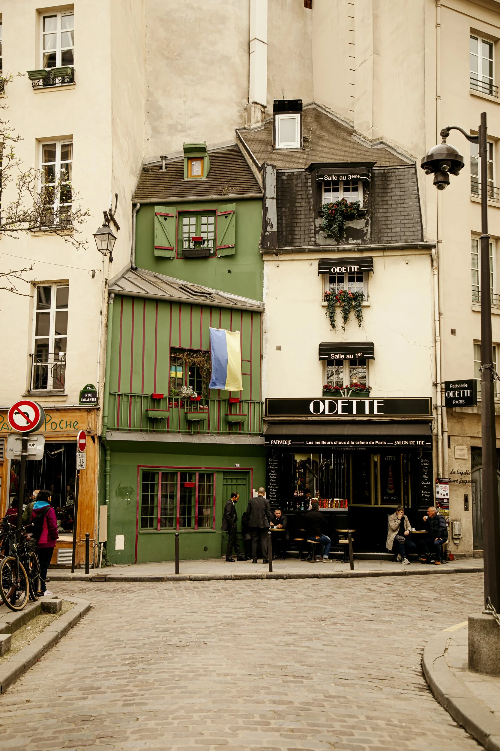 The Complete Travel Guide: Paris, France — the weithouse
