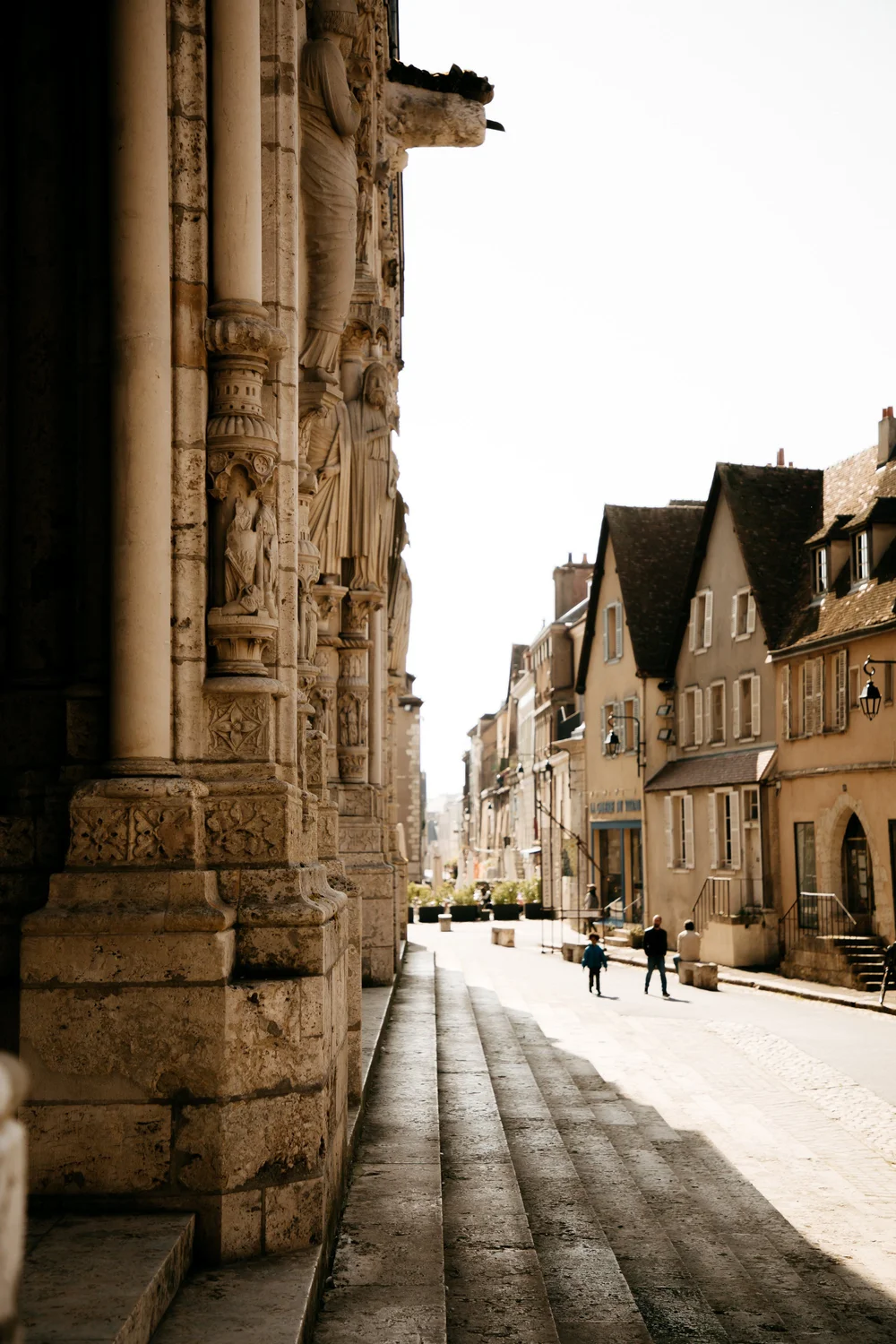 The Chartres, France (Day Trip) Travel Guide — the weithouse